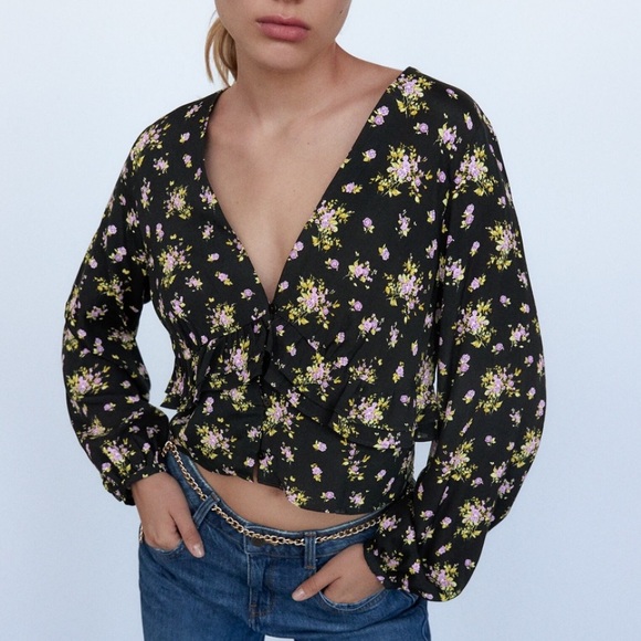 Zara | Tops | Zara Printed Top | Poshmark